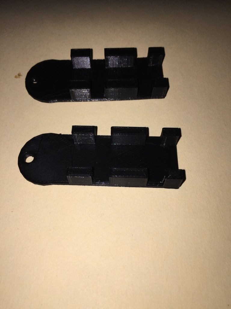 Free 3D file Pixel Strip Mounting Clip・Design to download and 3D print ...