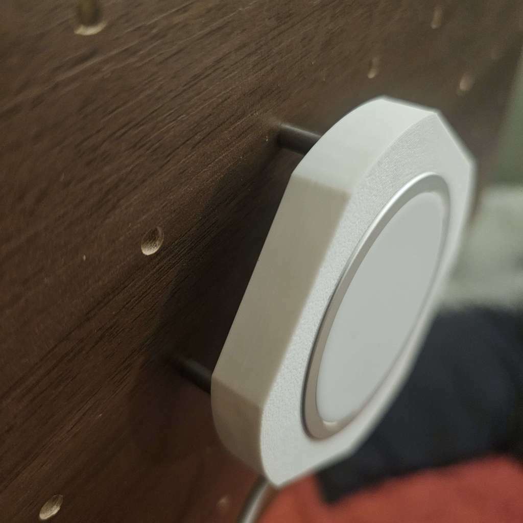 Free 3D file Magsafe Pegboard Mount・3D printer model to download・Cults