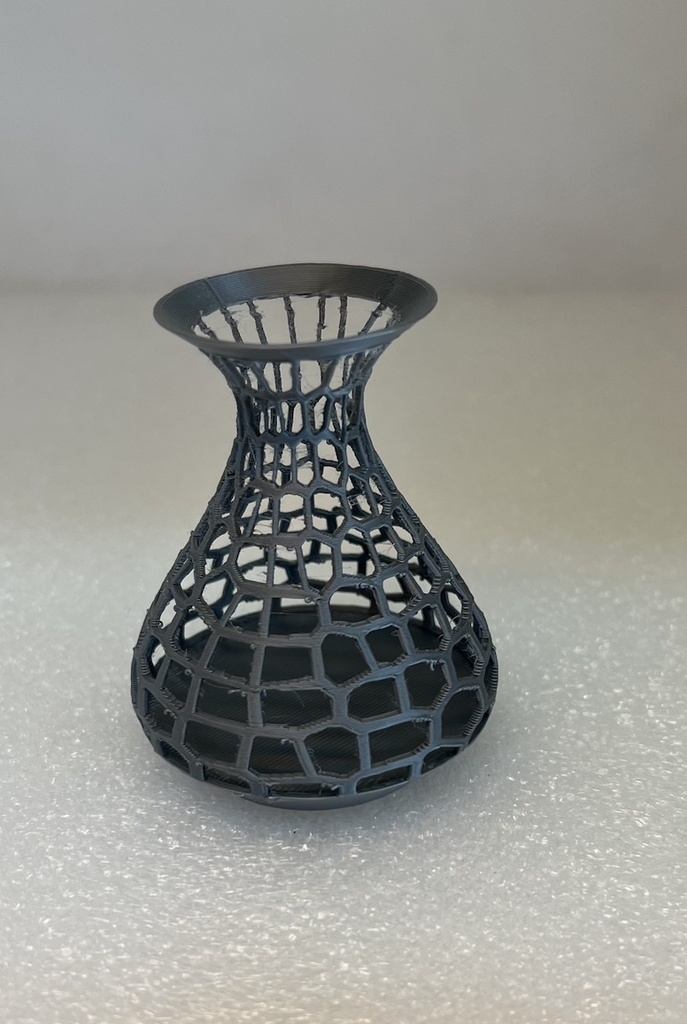 Free 3D file Vase 🏺・3D printable design to download・Cults