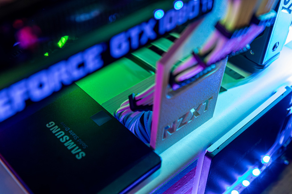 Free 3D file NZXT GPU Support for EVGA 1080Ti FTW3 V2 🖥️・Design to ...