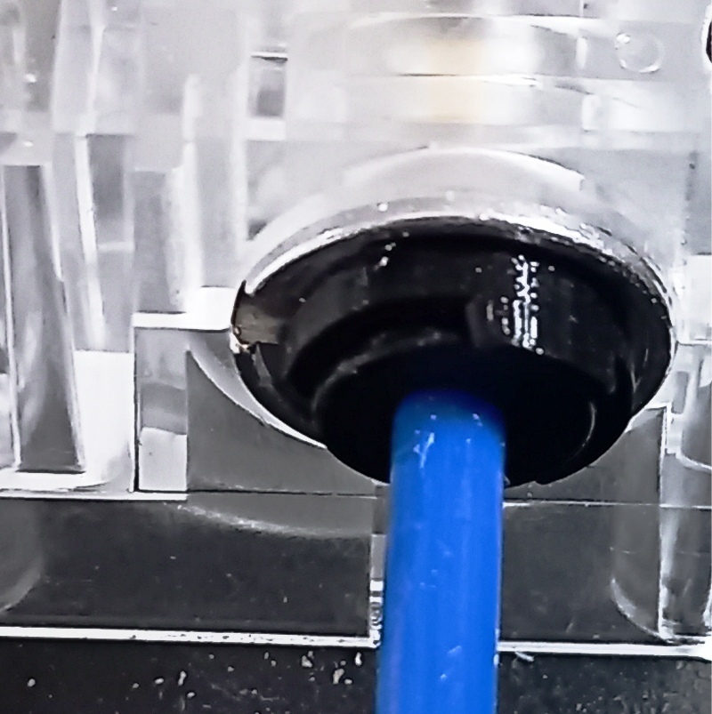 Free 3D file Bowden Clip Inner Diameter 5,5mm・3D printable model to ...