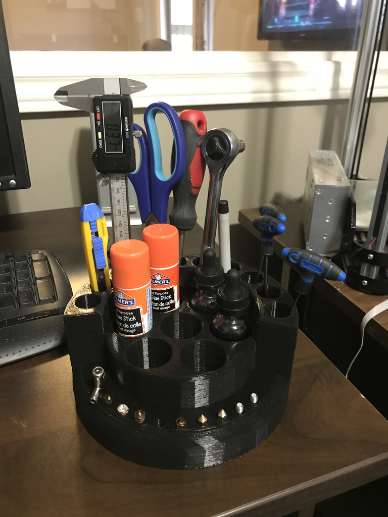 Free 3D file Tool Holder・Object to download and to 3D print・Cults