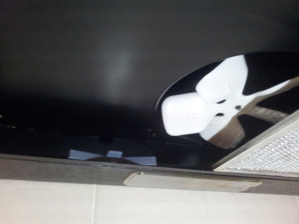 Free 3D file Range Hood Filter Retaining Spring・3D printable model to ...