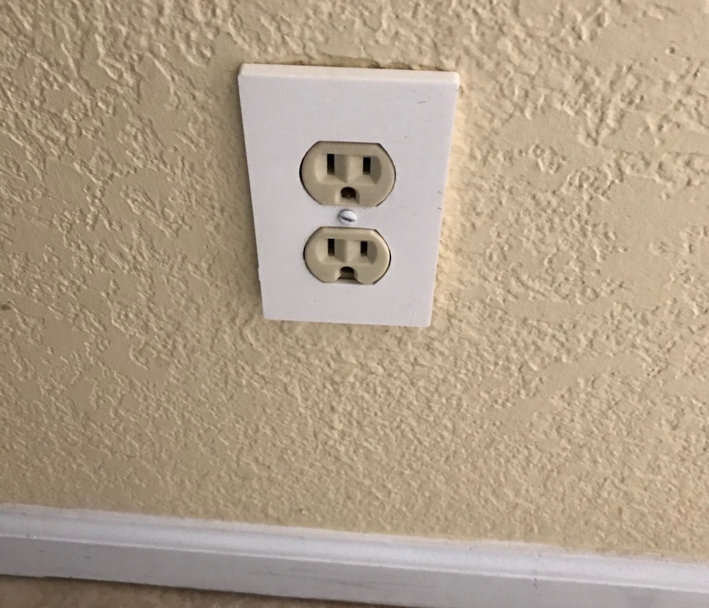Free 3D file Wall Socket Cover・Object to download and to 3D print・Cults