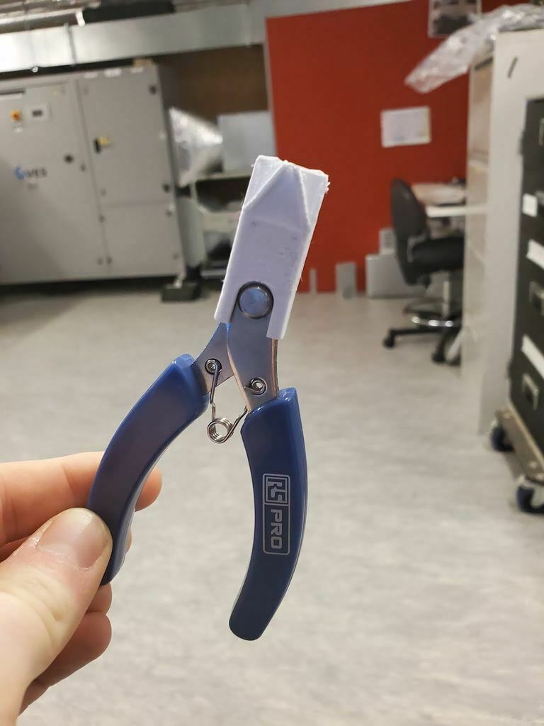 Free 3D file RS Mini Flush Cutter Cap・3D printer model to download・Cults