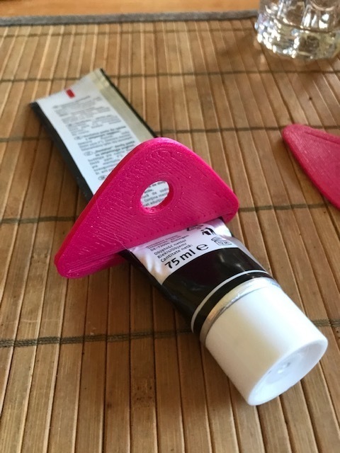 Free 3D file Toothpaste squeezer・3D printer model to download・Cults