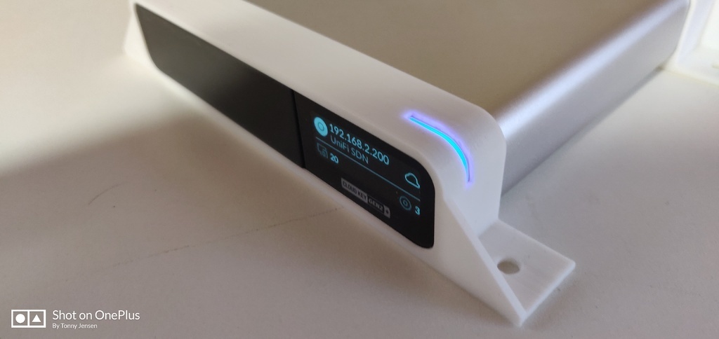 Free 3D file ubiquiti unifi Cloud Key Gen2 Plus・3D print object to ...