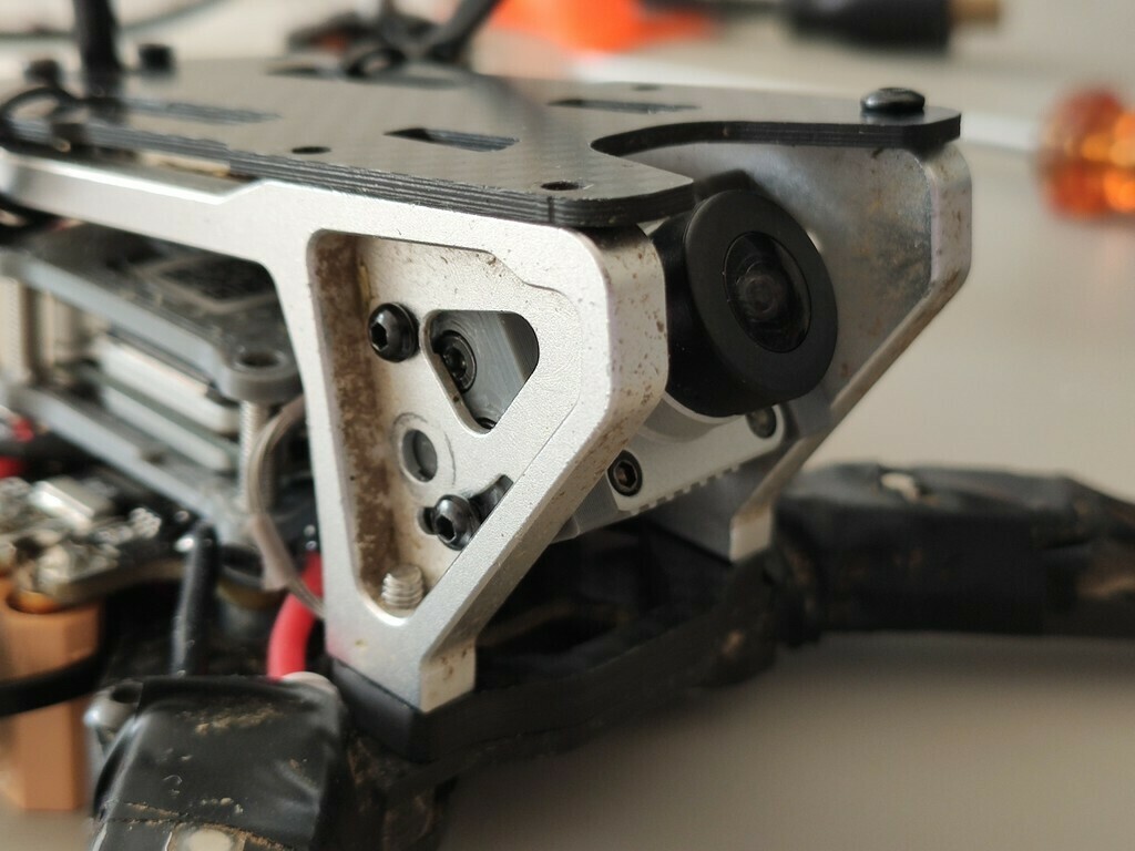 Free 3D file Caddx Vista camera spacer 28mm (Transtec Frog Frame ...