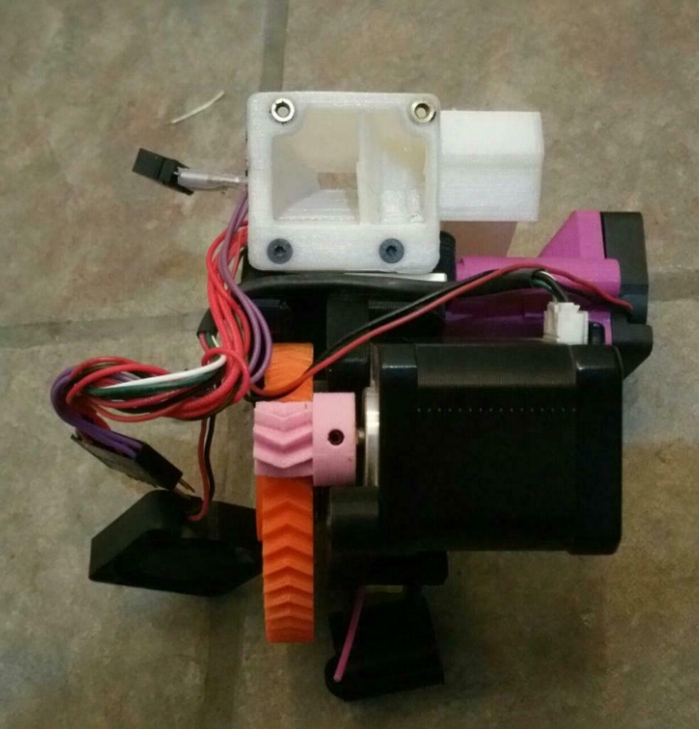 Fichier 3D gratuit Lulzbot Mini Dual Fan Duct Remix (en anglais)・Modèle ...