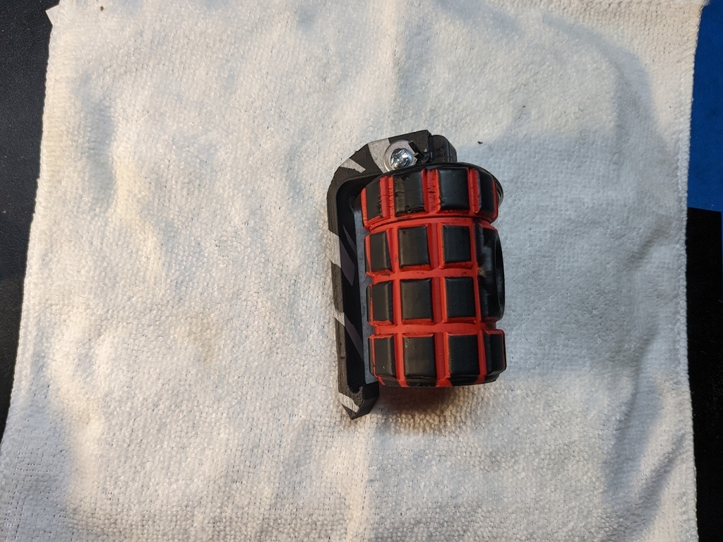 Free 3D file (w/ MOLLE hook)Dookie Bomb Dog Bag Holder・3D printable ...