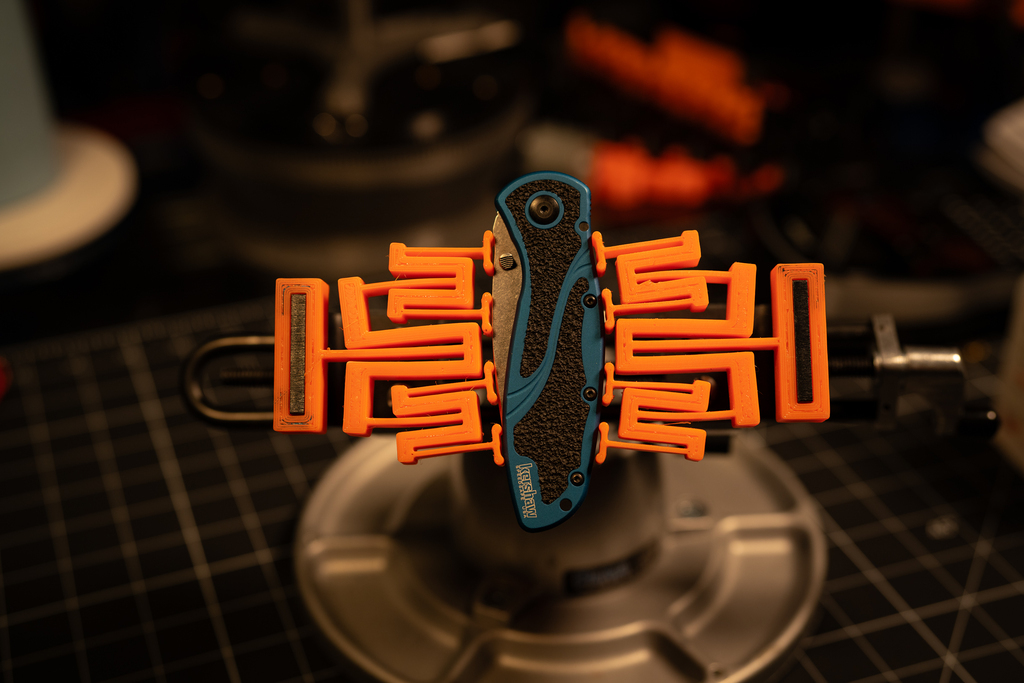 Free STL file Flexure Fractal Vise Jaws 🧑‍🔧・3D print model to download・Cults