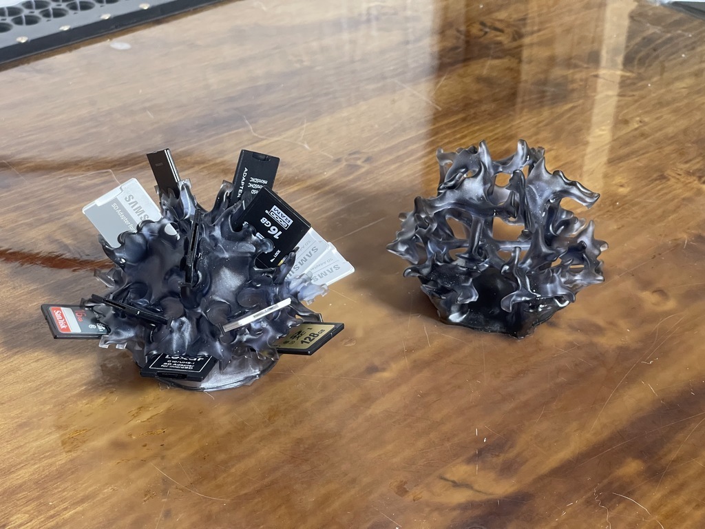 Free 3D file Funky SD/microSD Card Tree・Template to download and 3D ...