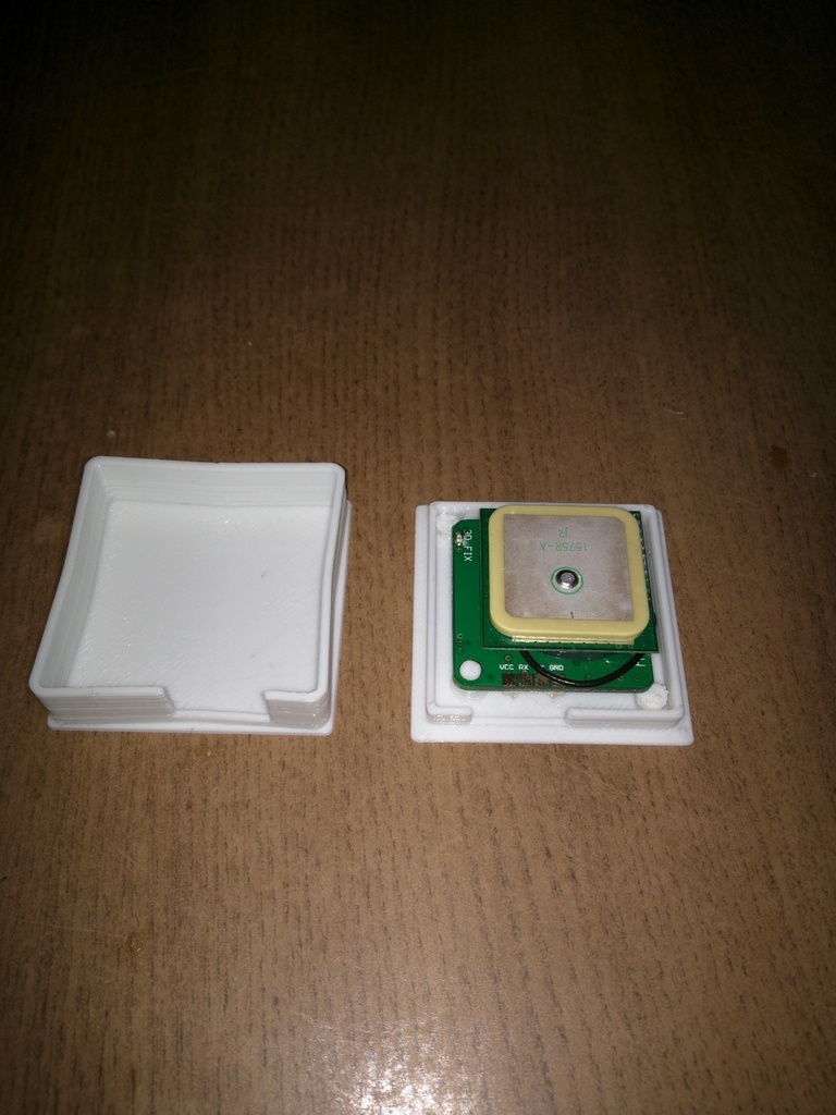 Free 3D file gps case・3D printable model to download・Cults