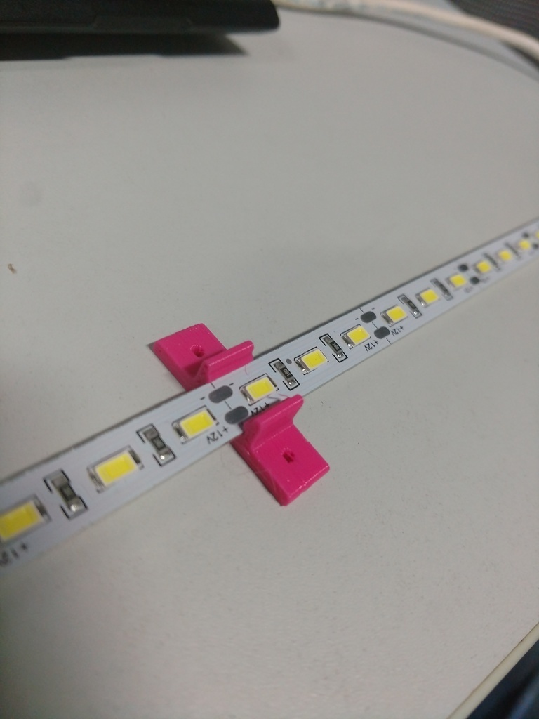 Free 3D file Led mount・Object to download and to 3D print・Cults