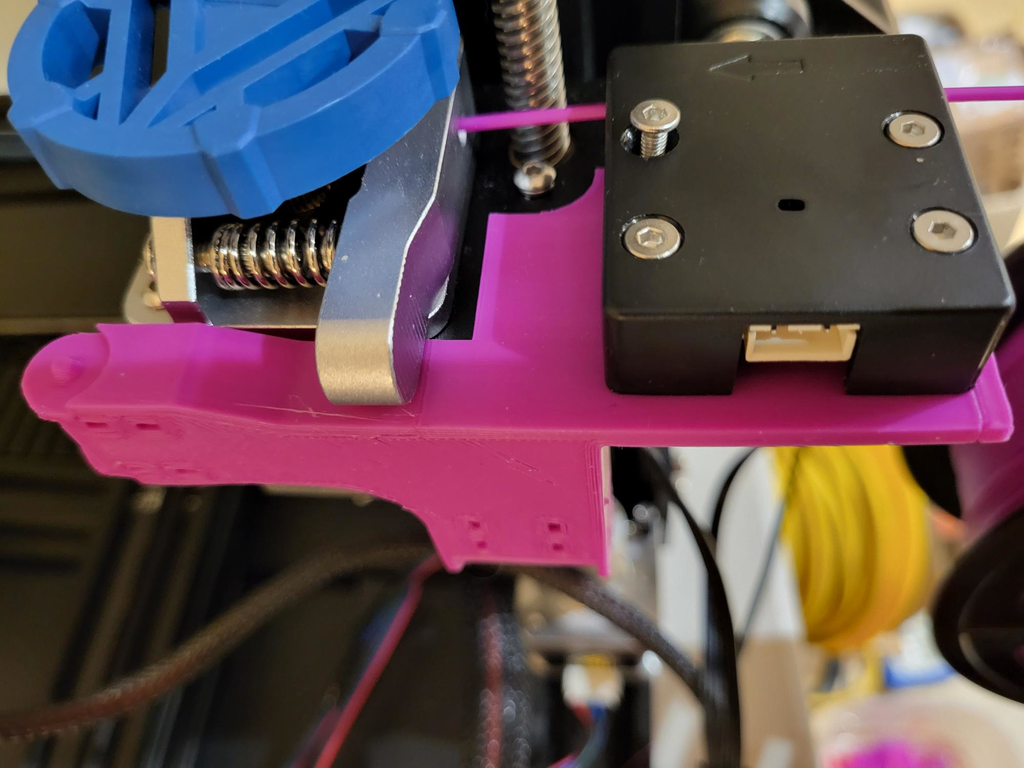 Free 3D file Creality Ender 3 V2 Slim Drag Chain Mount with Filament ...