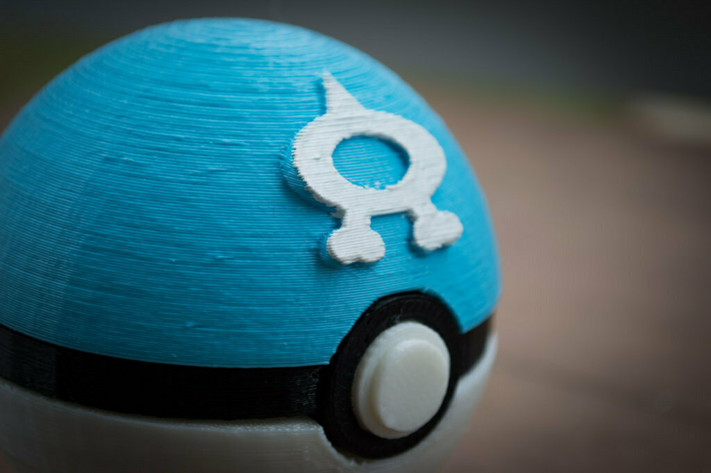 Free 3D file Team Aqua Pokeball, with magnetic clasp・Object to download ...
