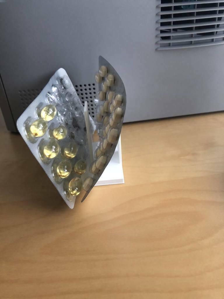 Free 3D file Pill Blister Stand・3D print design to download・Cults