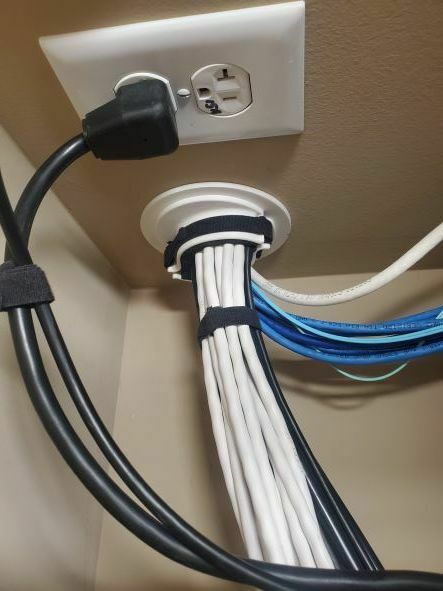 Free 3D file 3.5in Drywall Cable Pass-thru・3D printable object to ...