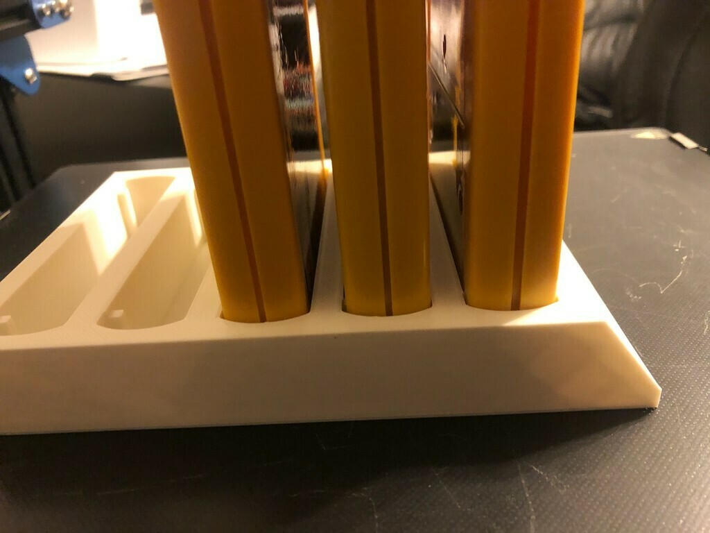 Free 3D file Fairchild Channel F 5 Cartridge Holder・3D printable model ...