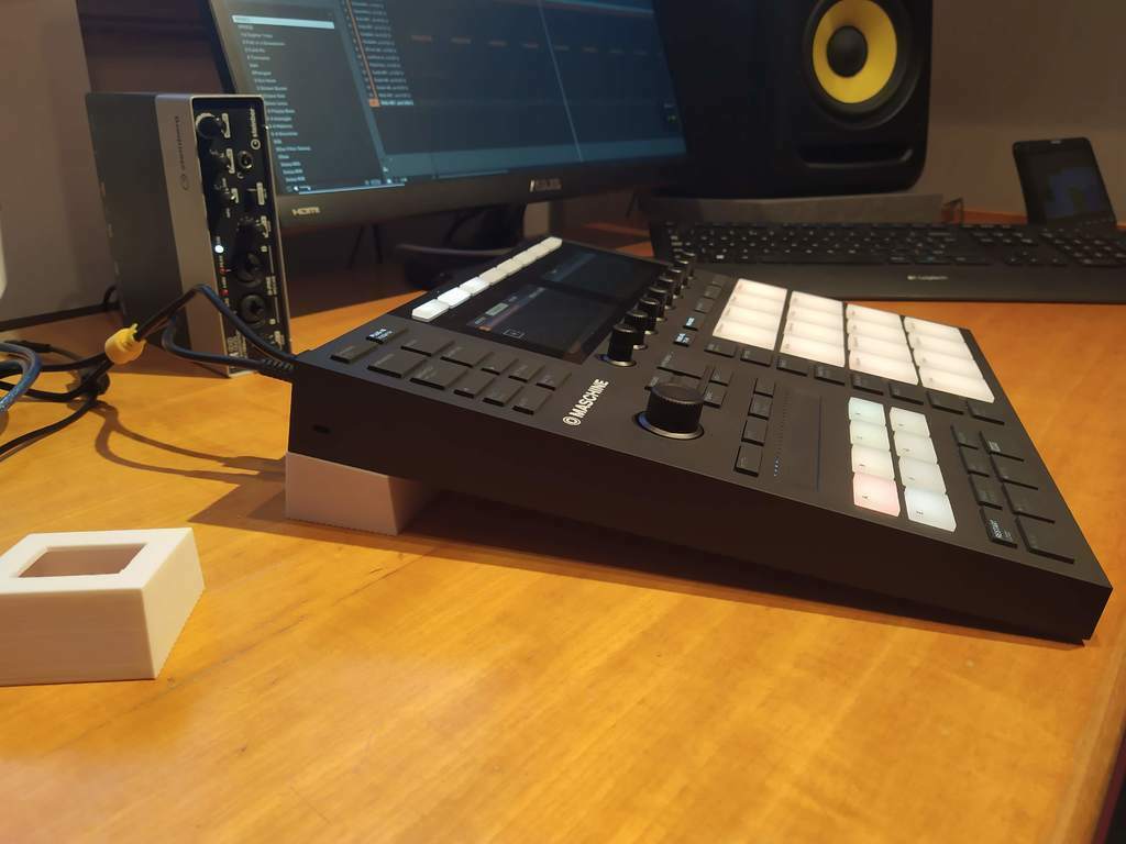 Free 3D file Maschine MK3 leg stands・Object to download and to 3D print ...