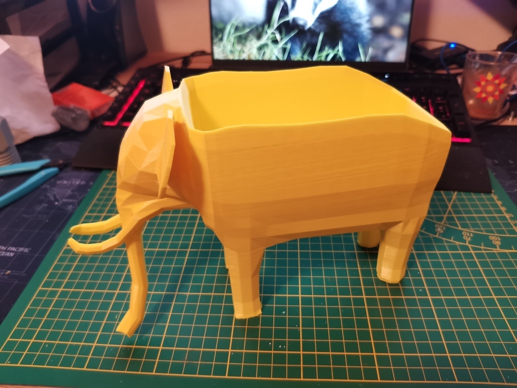 Free 3D file Elephant bin 🐘・3D print design to download・Cults