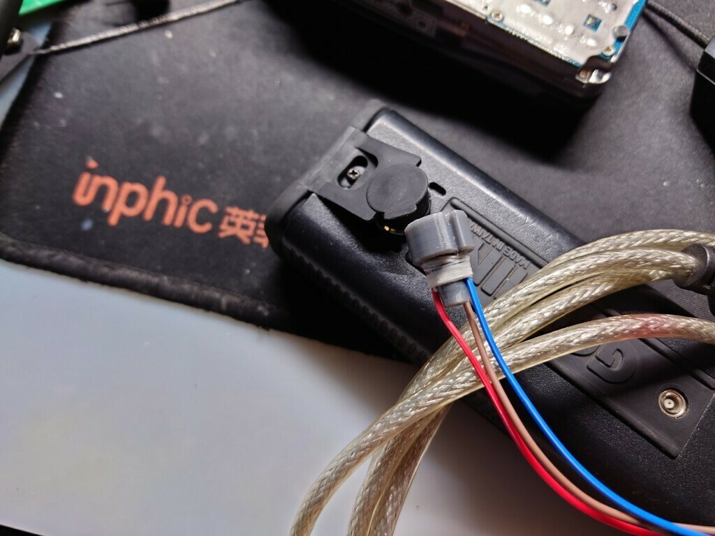 Free 3D file GARMIN-4PIN-RS232 Connector・Template to download and 3D ...