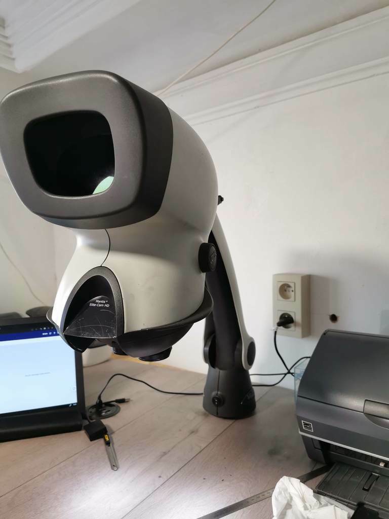 Free 3D file Vision Engineering Mantis Elite-Cam HD holder for desk ...