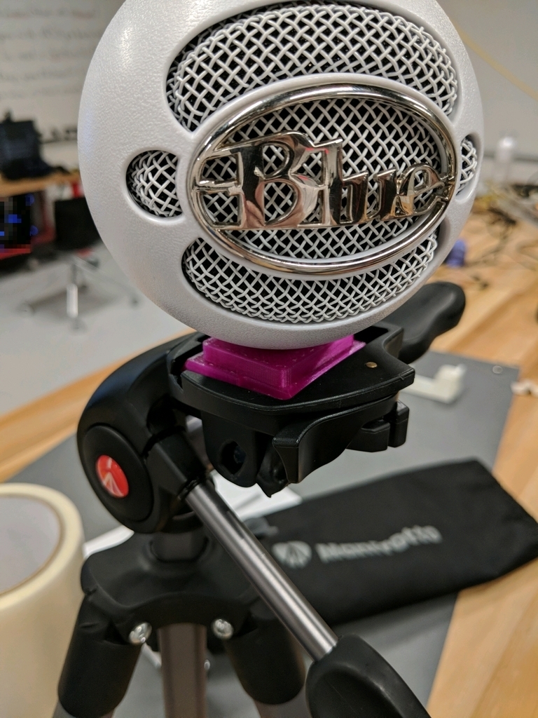 Free 3D file Snowball Microphone Tripod Plate・3D print design to ...
