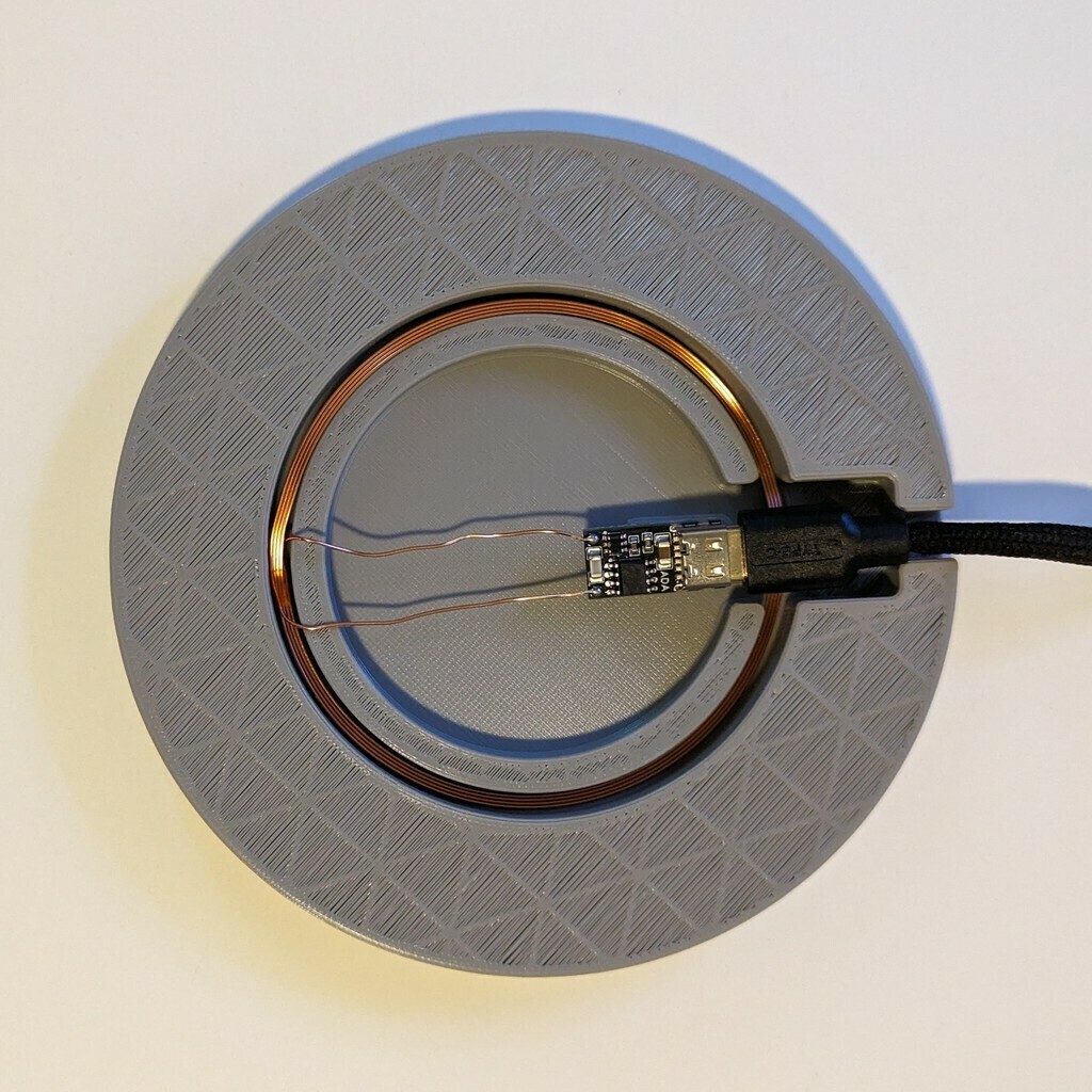 Free 3D file Platform for Wireless LEDs Coil 🐉・3D printer design to ...