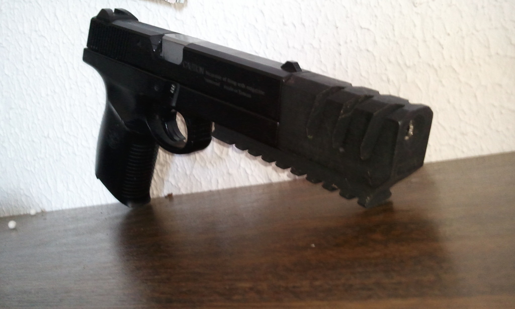 Free 3D file Compensator with Picatinny Rail for S&W Sigma 40F・3D ...