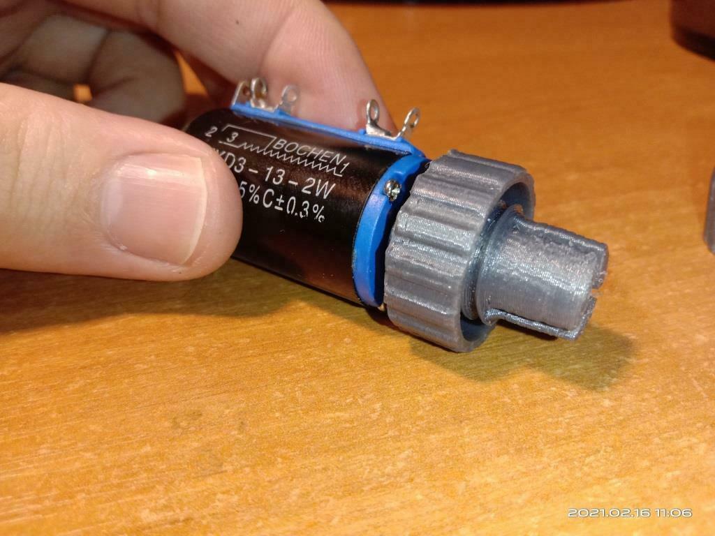 Free 3D file Self-locking (by rotation) knob for variable resistor WXD3 ...