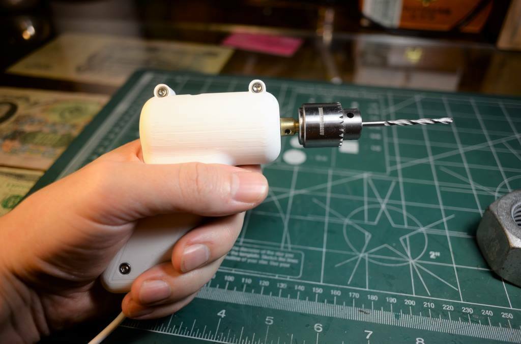 Archivo 3D gratuito Taladro de mano en miniatura・Design para impresora ...