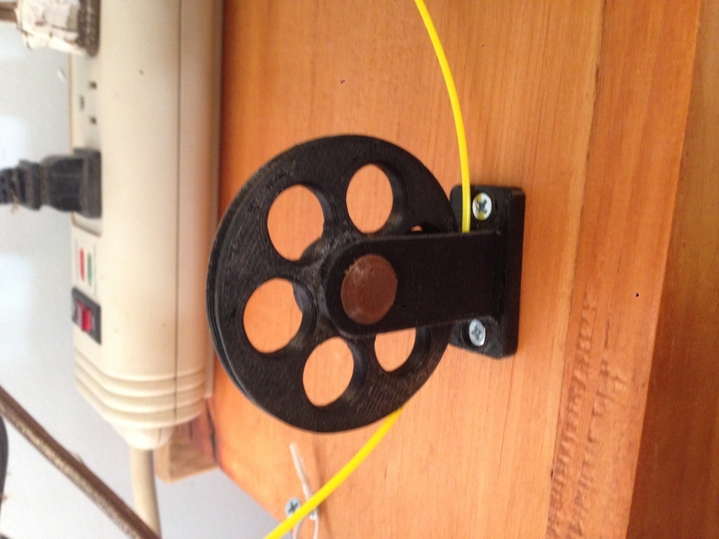 Free 3D file 1010 Filament Guide W/688 Pulley・3D print object to ...