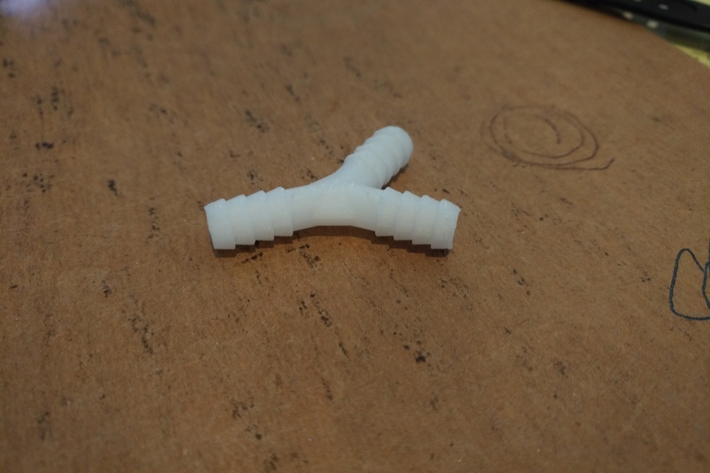 Free 3D file Angled flanged connector・3D printer model to download・Cults