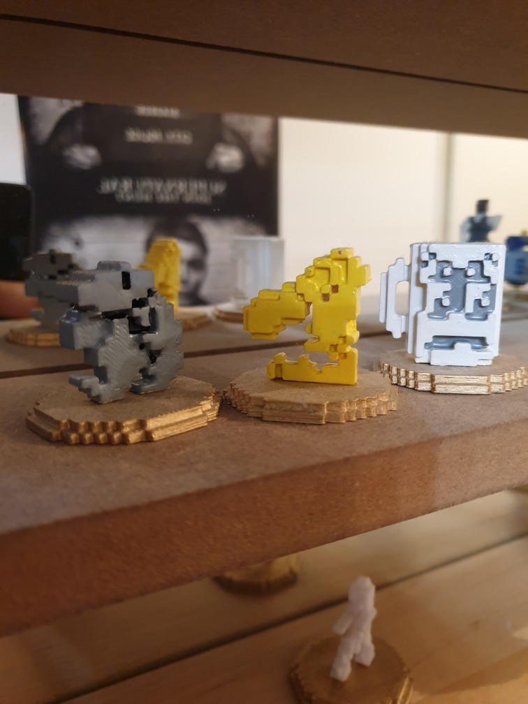 Free 3D file Monty on the Run 8-Bit Figure・3D printing template to ...