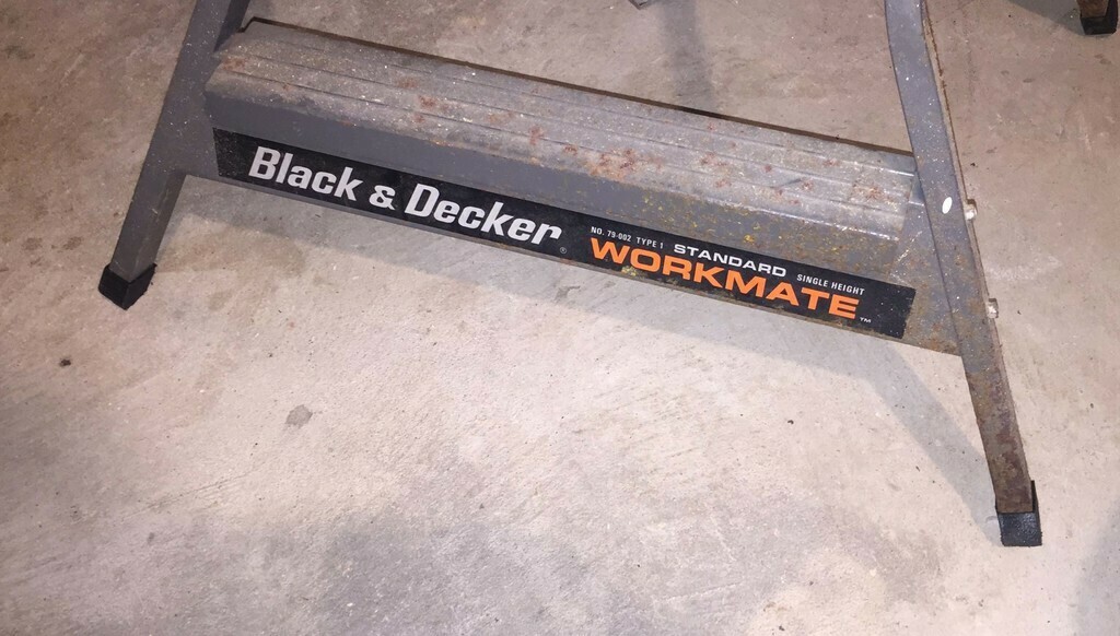 Free 3D file B&D Workmate type 1 foot pad・3D print design to download・Cults