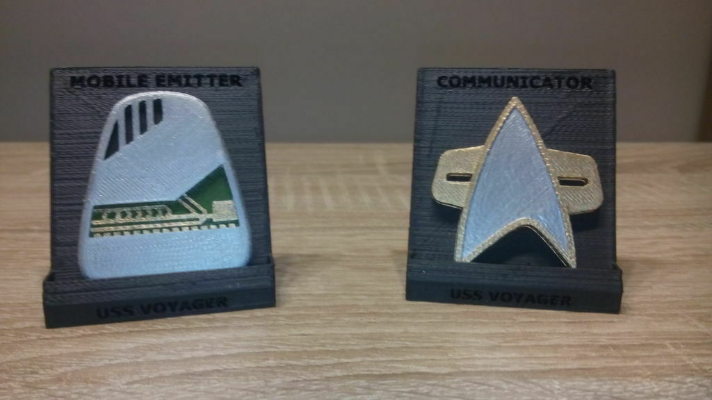 Free 3D file Star Trek Voyager - Holder for Communicator and EMH mobile ...