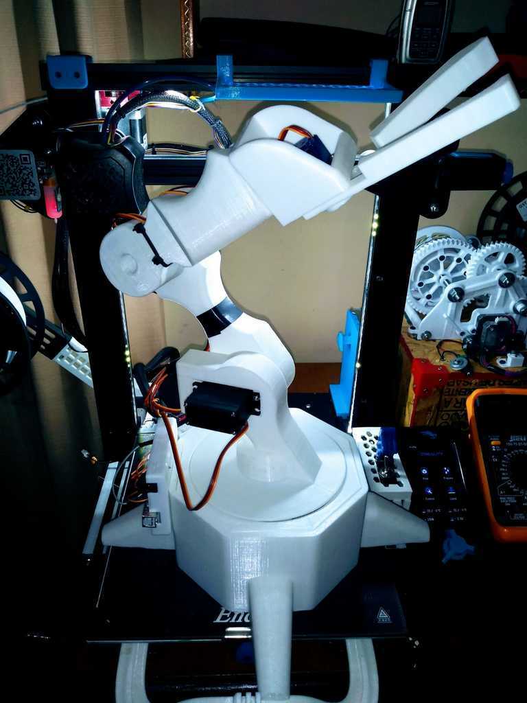 Free 3D file Robotic arm・3D printable model to download・Cults