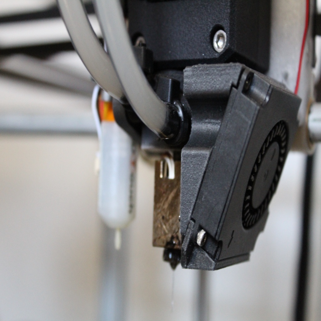Free 3D file 4010 part cooling fan mounting for Zesty Kryo・3D printer ...