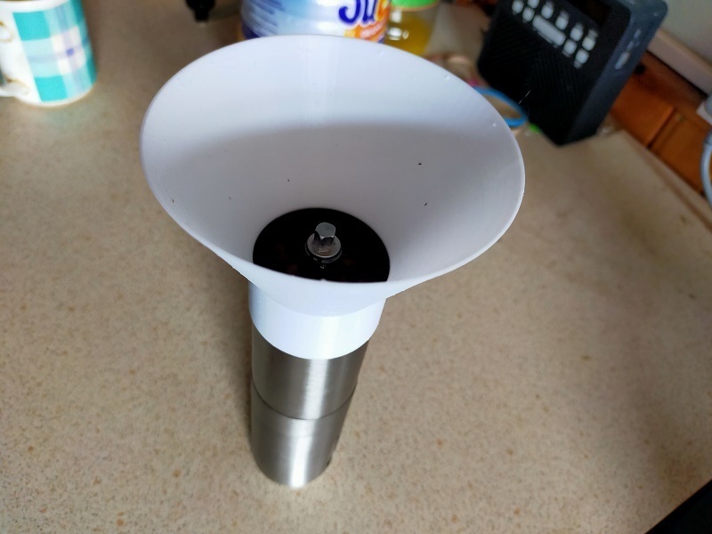 Free 3D file Coffee Grinder Funnel・3D printable design to download・Cults