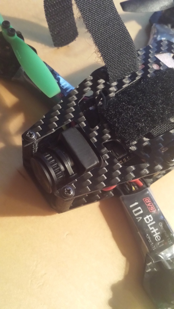 Free 3D file RunCam Owl cam holder for Diatone ET-150・Template to ...