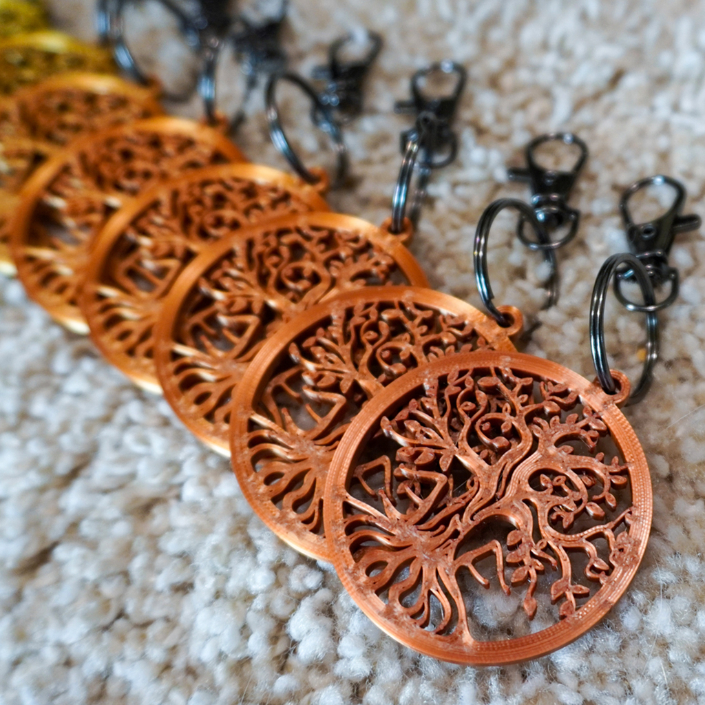 Free 3D file Electric Forest Tree of Life Keychain ⚡・3D print object to ...