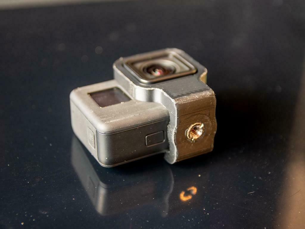 Free 3D file GoPro7 Tripod mount clip・3D printer model to download・Cults