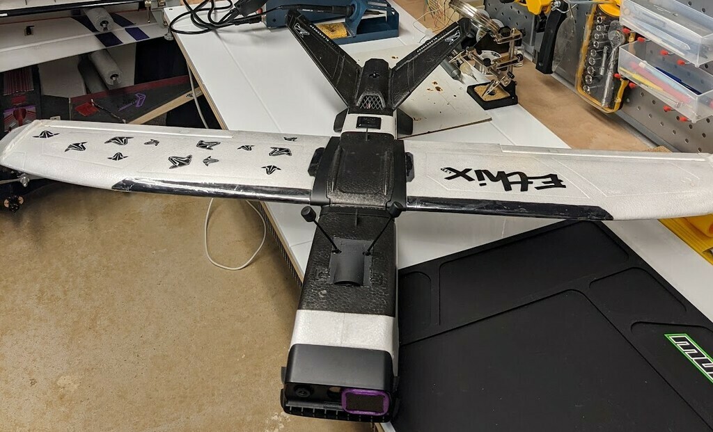 Free 3D file ZOHD - Talon GT Rebel DJI Airunit Mount・3D printer model ...