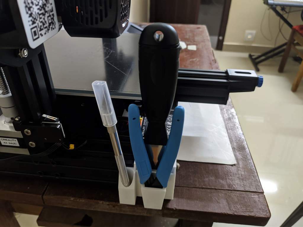 Free 3D file Creality Ender 3 V2 Tool holder・3D print design to ...