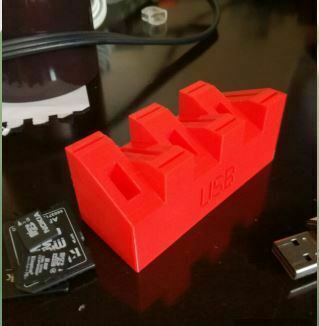 Free 3D file USB and SD card holder (And micro SD)・3D printing idea to ...