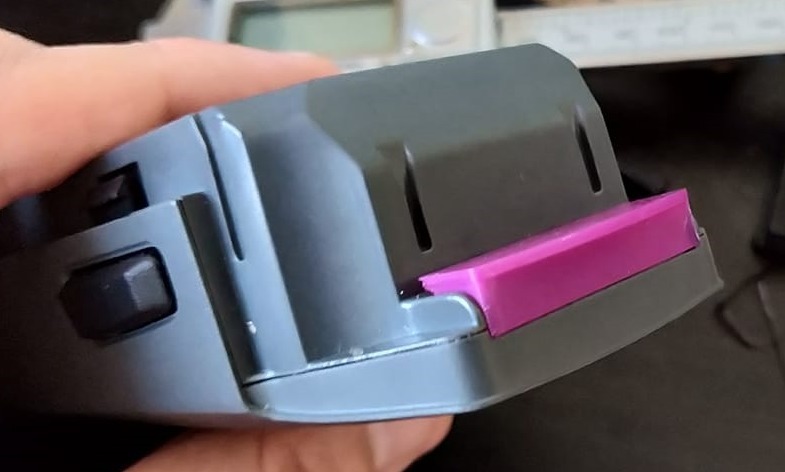 Free 3D file DJI Mavic Pro battery cover 🔋・3D printable object to ...