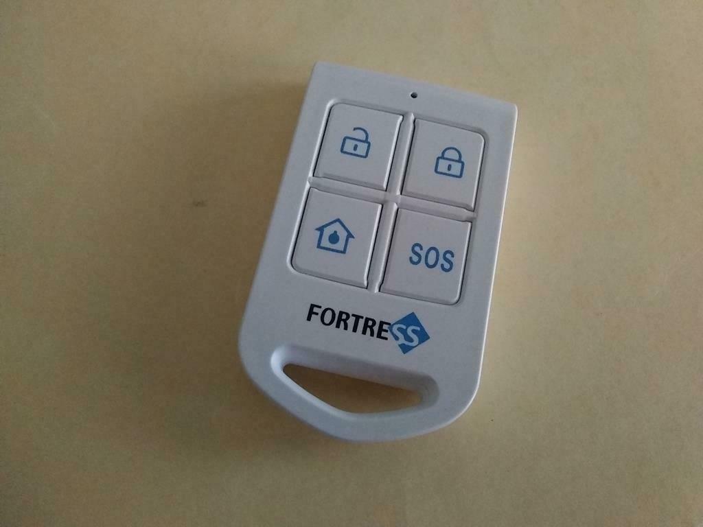 Free 3D file Fortress Security Remote Case・3D printer design to ...