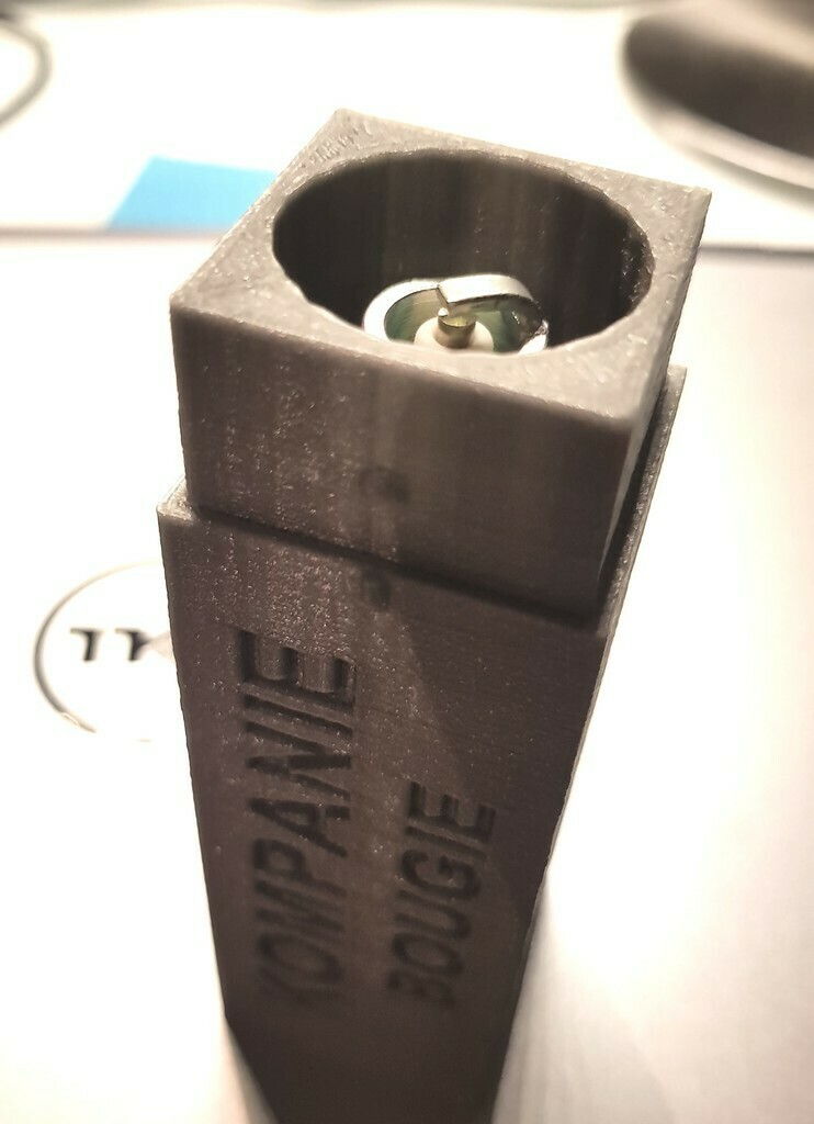 Free 3D file 'De Kompanie Bougie' spark plug holder・3D printing model ...
