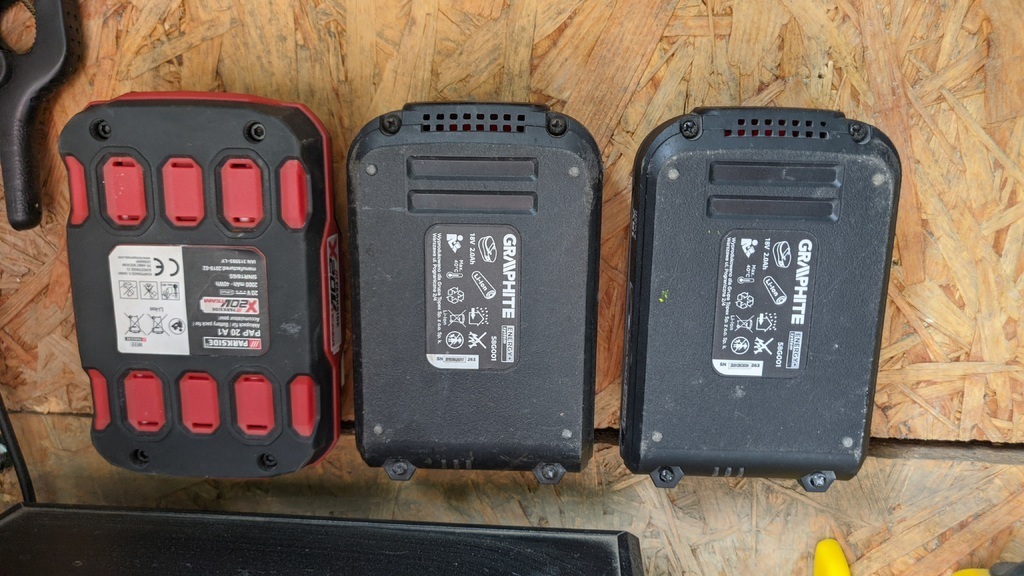 Free 3D file Graphite battery holder [ENG/PL]・3D print design to ...